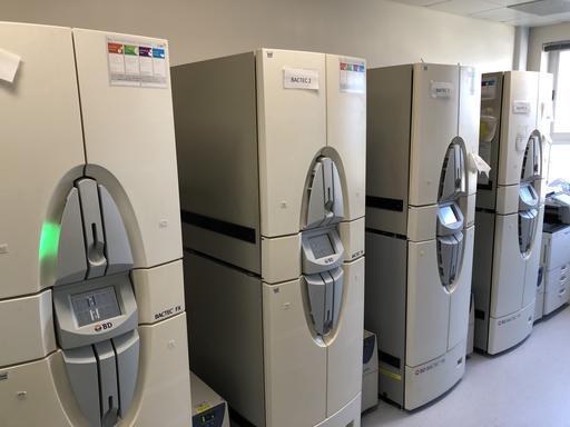 CL2 & CL3 Laboratories | Oxford University Hospitals NHS Foundation ...